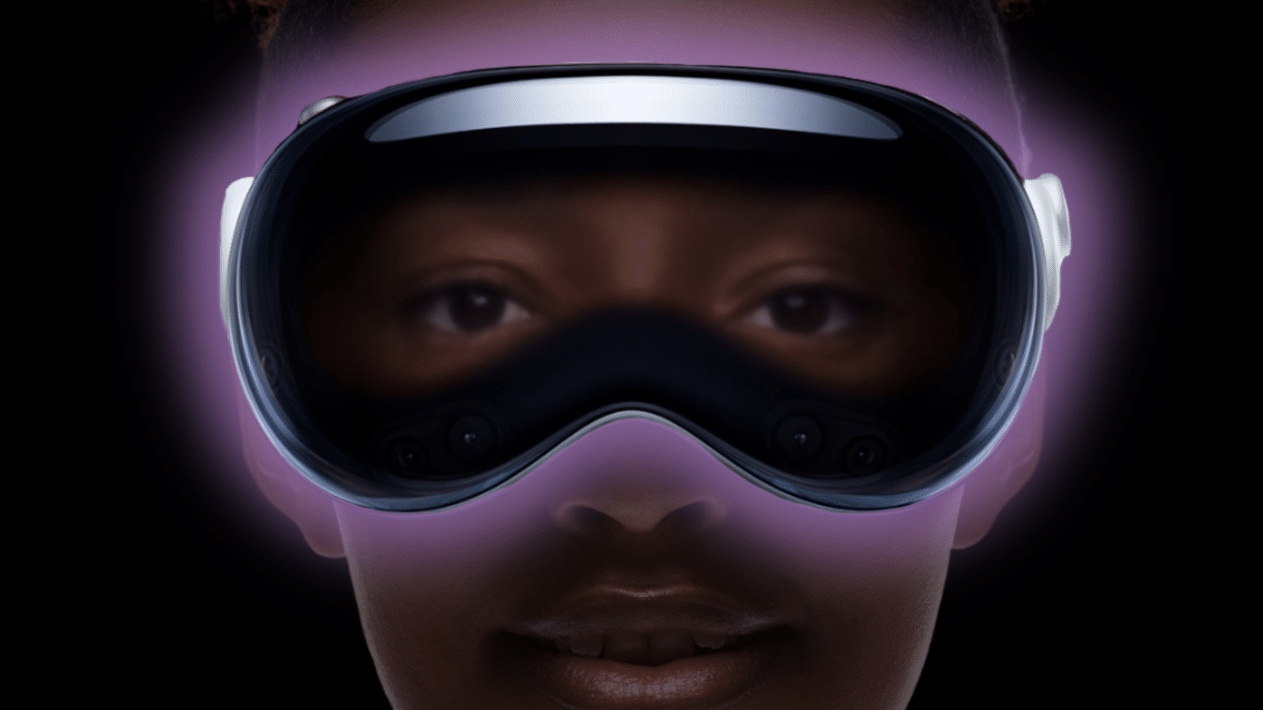 The First Reviews of Apple's Vision Pro Are Here: Practical Magic