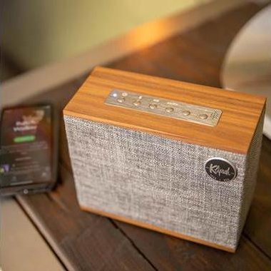 Klipsch Heritage Groove Wireless Speaker - Walnut