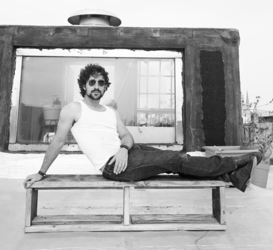 Crime Drama “Adverse” stars Thomas Nicholas, Mickey Rourke, Sean Astin ...